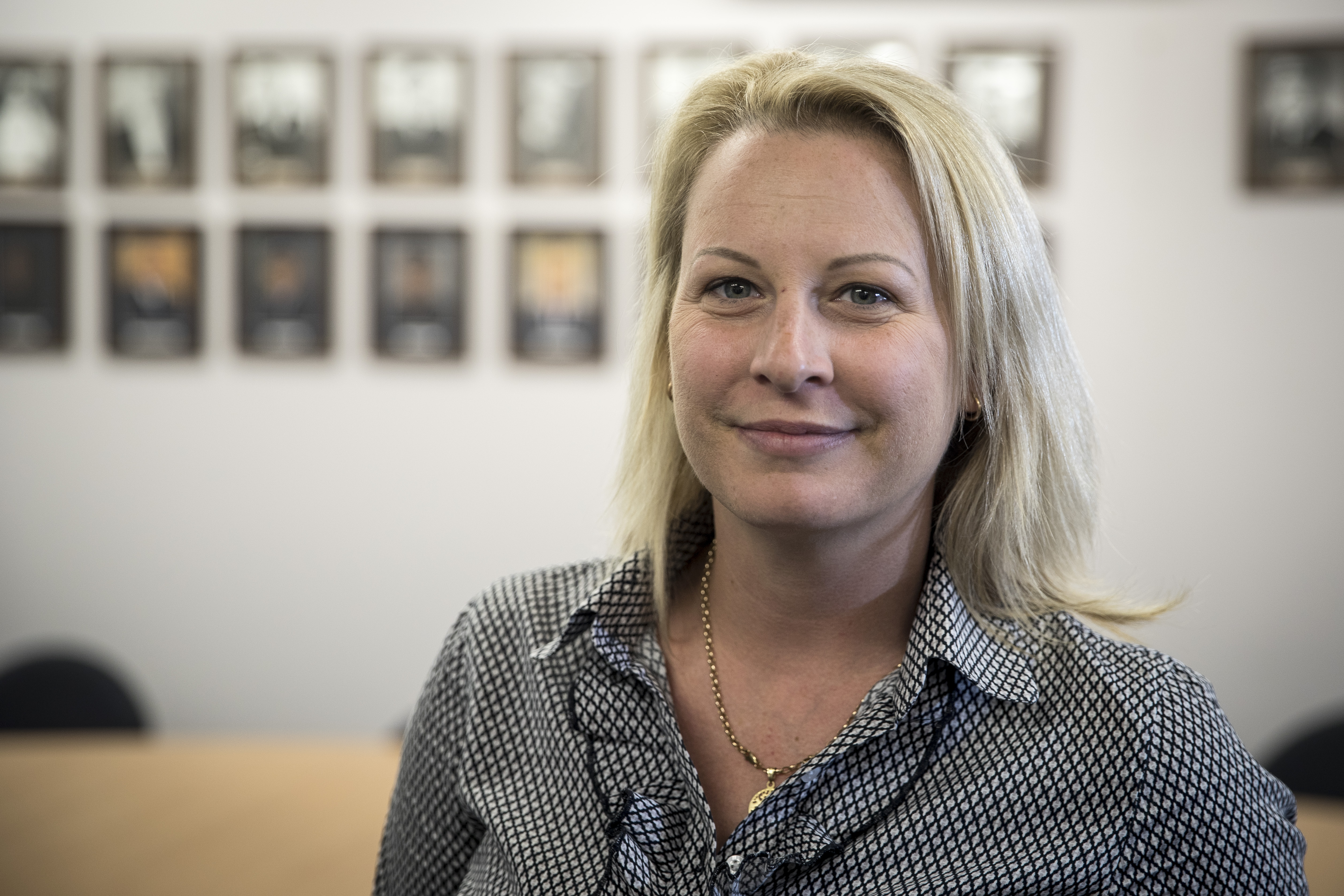 Detective Sarah Cato begins treatment for her incurable cancer