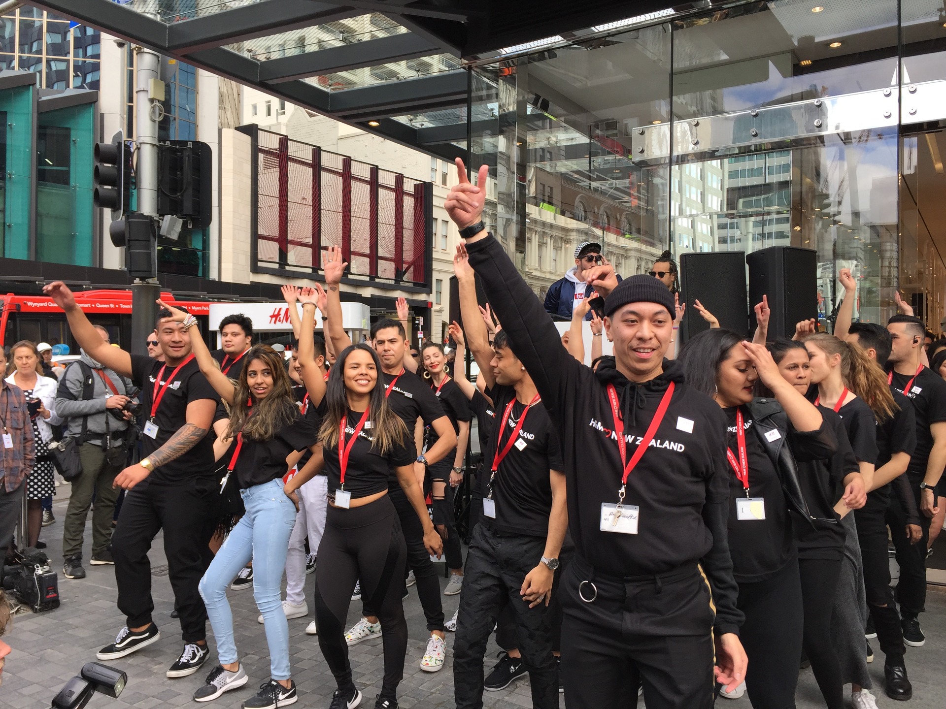 Hundreds queue for H&M's flagship store opening