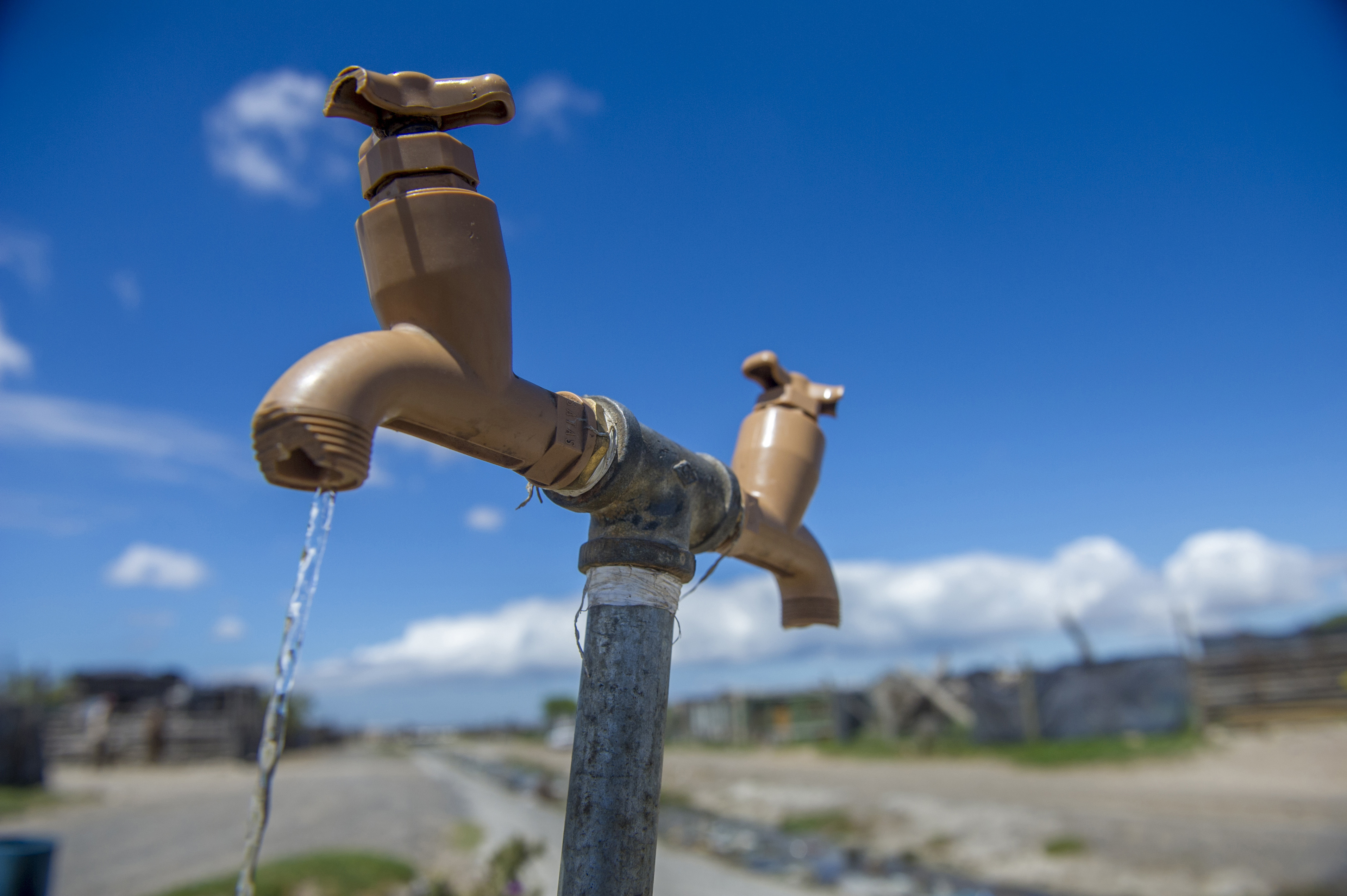 Cape Town prepares for 'Day Zero' when the taps will run dry