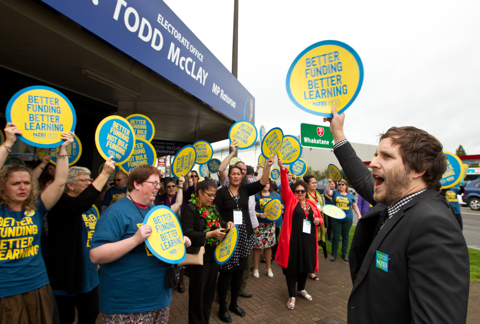 Teachers: New offer needed to end strikes